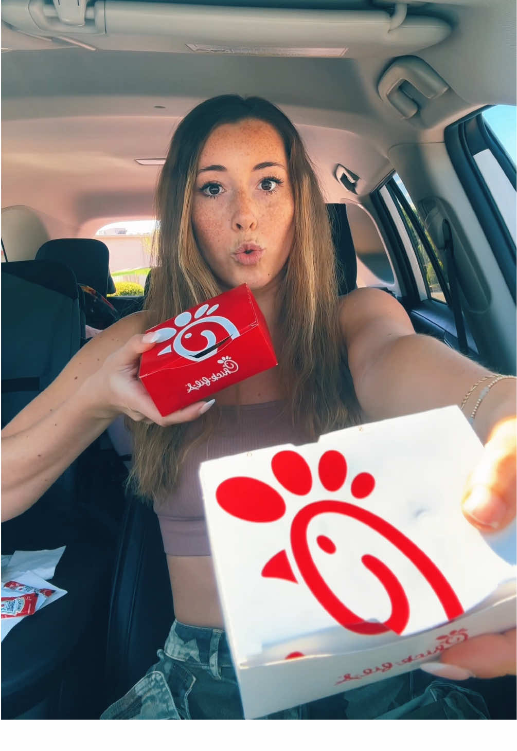 That’s fresh chicken 😅 #lol #chickfila | sydneylint (@thisissydneylint)