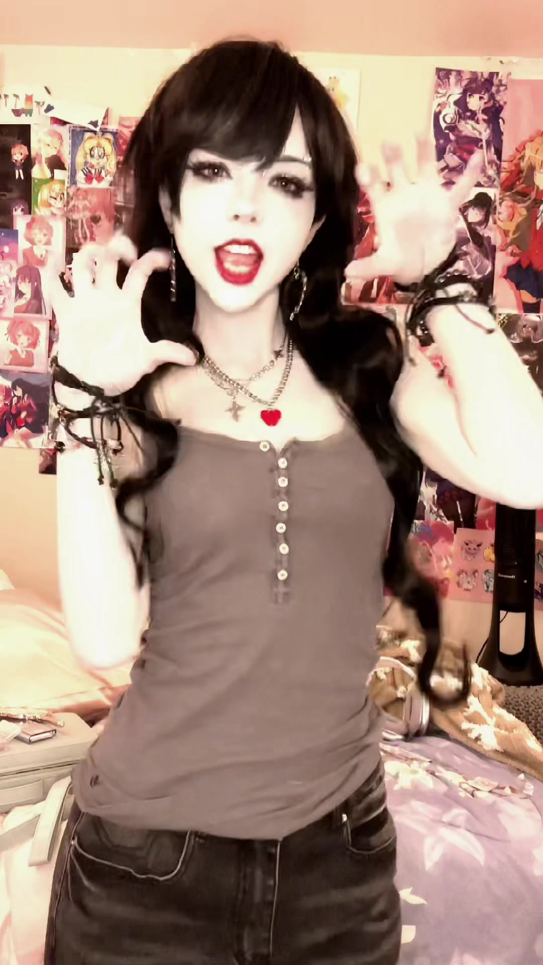 Fallout - Human Girl / Animated By Anna | Junkpyou (@junkpyou8)