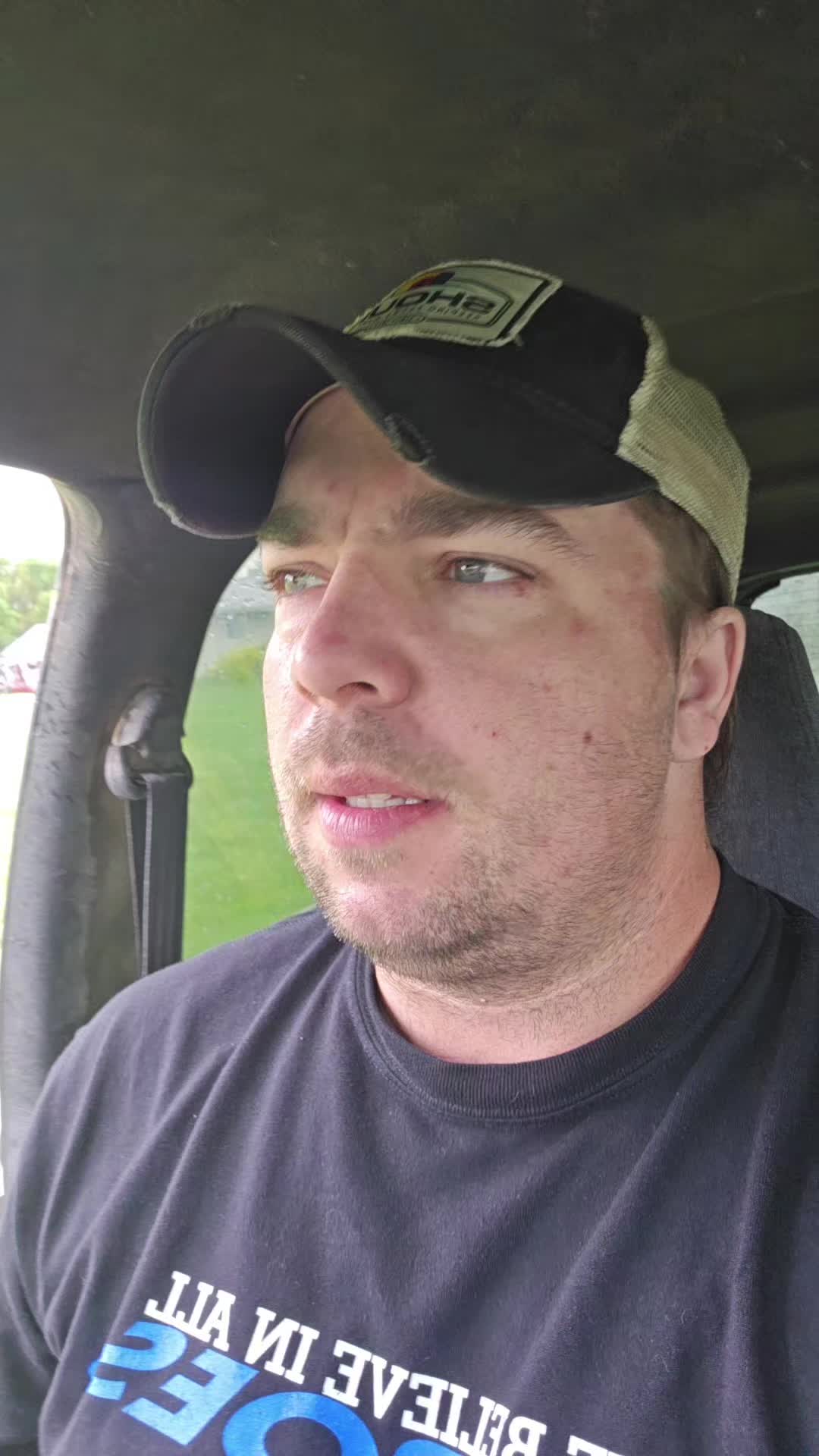 Aaron aka denner (@farmin_in_eden) - Urlebird