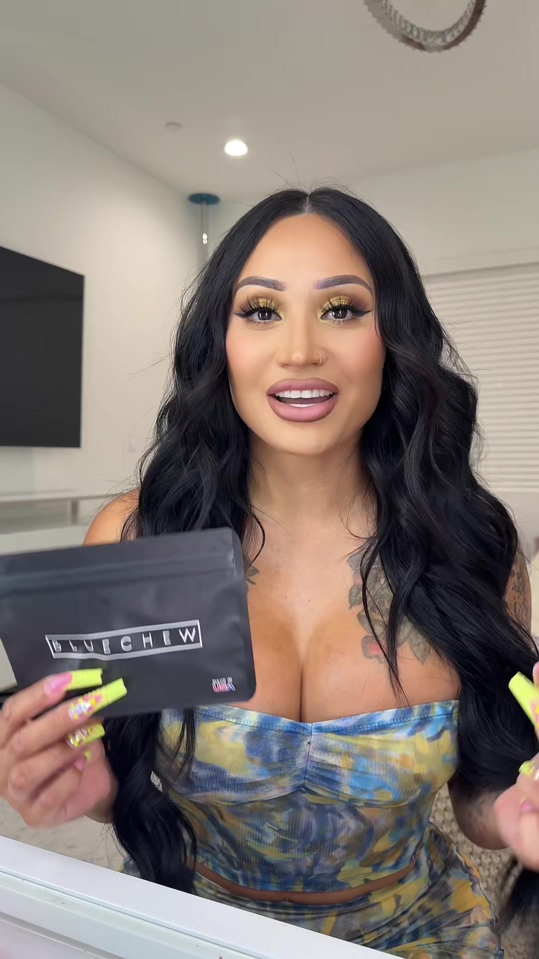 Maria Estella (@mariaestella_xo) - Urlebird