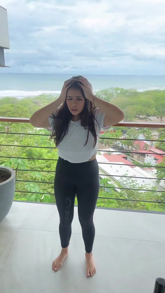 alwayssofia (@sofiasfunlittlesecret) - Urlebird