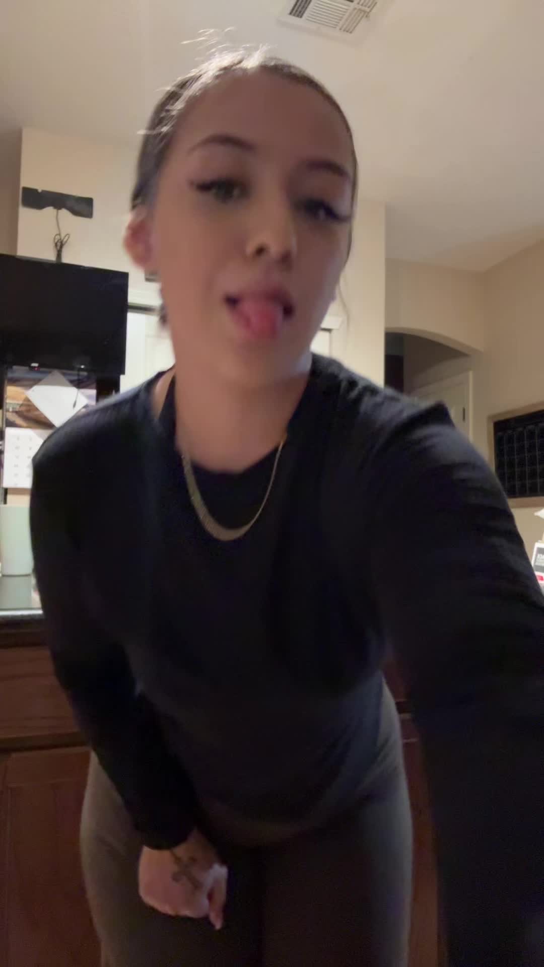 ‼️READ THE DESCRIPTION‼️ This video is | marcony_studios (@marcony_studios)