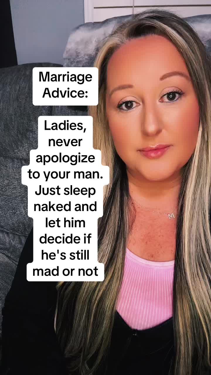 MINDI NICOLE (@mindinicole26) - Urlebird