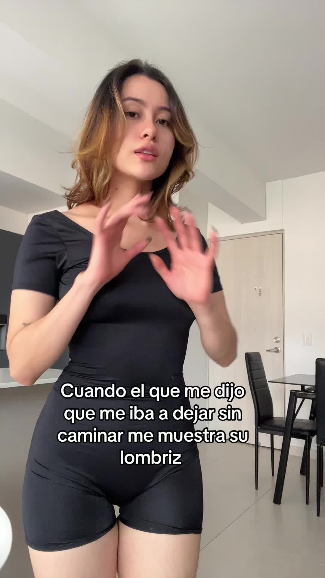 como cuando tu amis te sigue a todos | Yulian Saavedra (@yuliansaavedra1)
