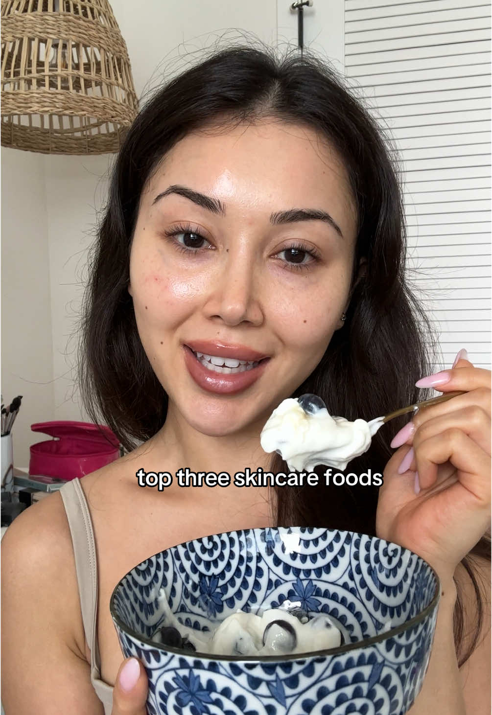 silently reviewing the books I read in | Noa Maria (@noaamaaria)