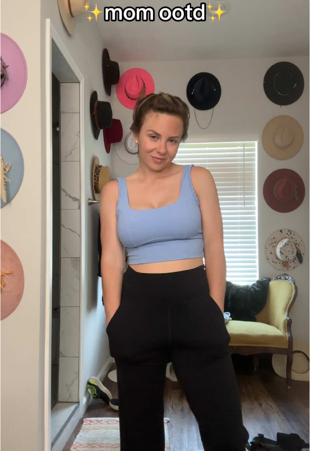 Rebecca Flint (@rfx1111) - Urlebird