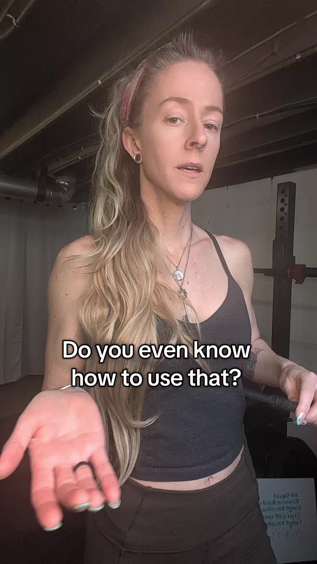 Carmilla_Vess (@carmilla_vess) - Urlebird