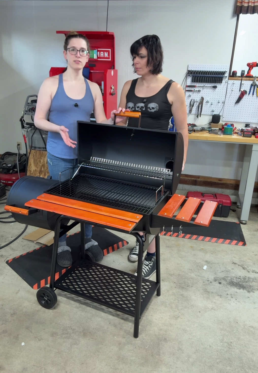 Caylee P (@cayleependerass) - Urlebird