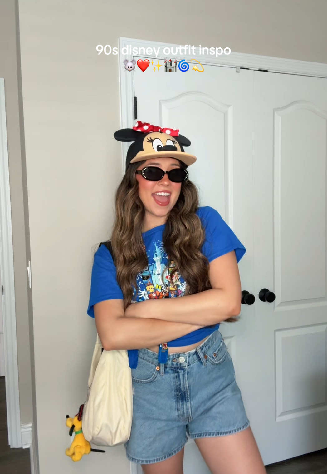 omw to a 90s event at disney, so i | Emily Nelson (@emilynels8)