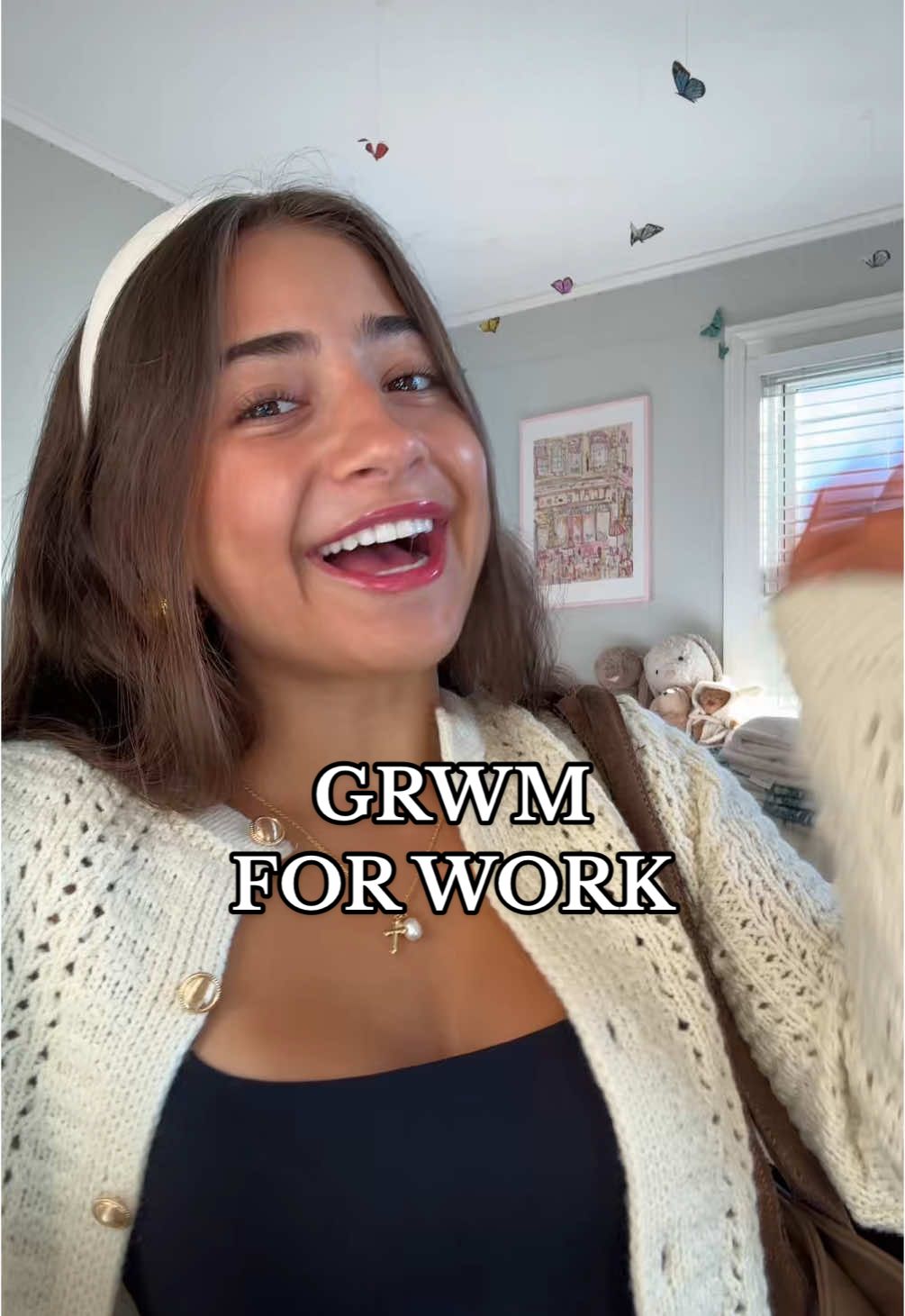 grwm for my 9-5 in nyc😚😚 did u guess | demetra (@demetradias)