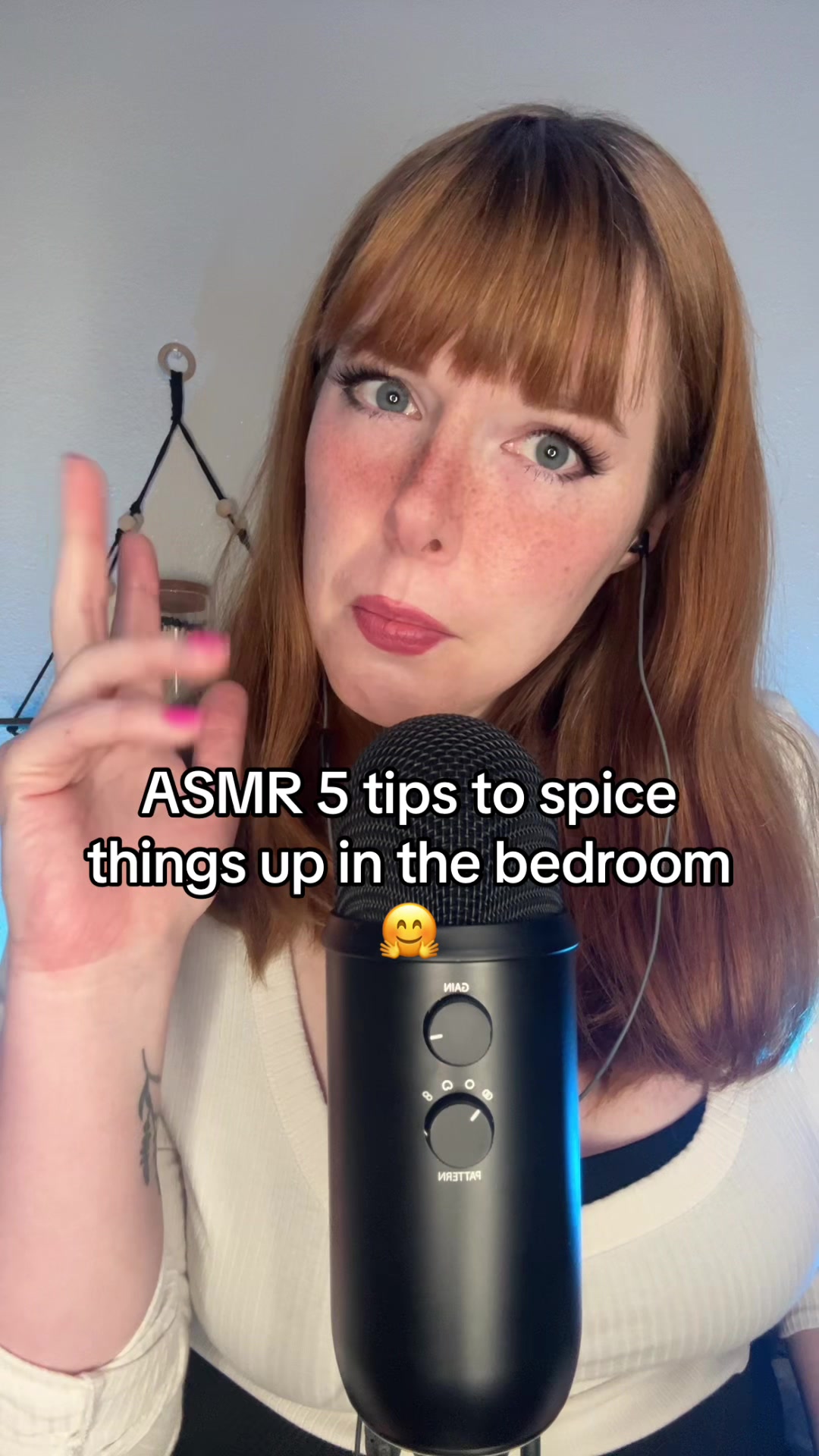 Charley Moo but ASMR (@charleymooasmr) - Urlebird