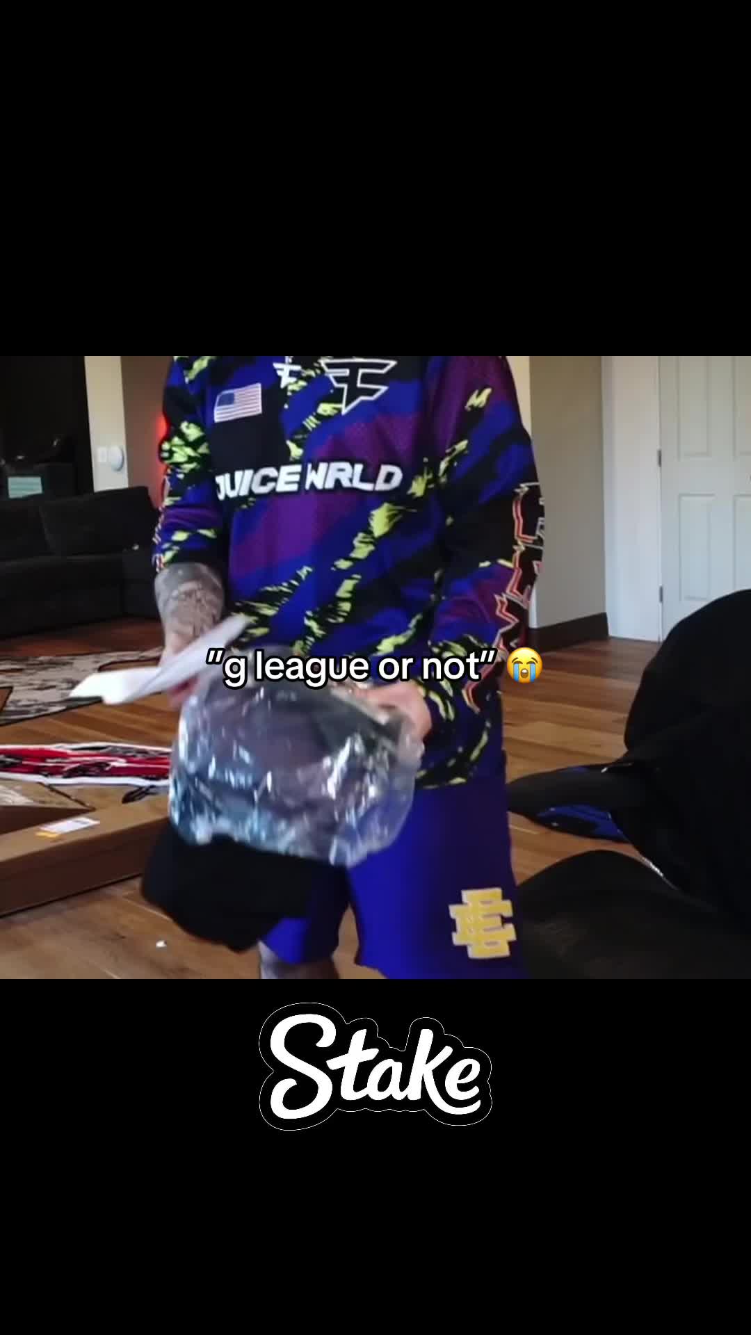 22.89K hearts, 1.31K | em sant (@emily_santtt)