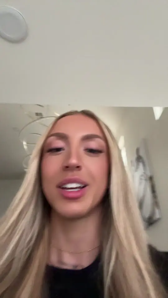 justpeechi (@justpeechitv) - Urlebird