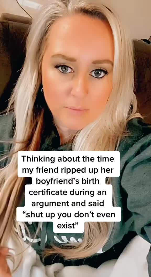 MINDI NICOLE (@mindinicole26) - Urlebird