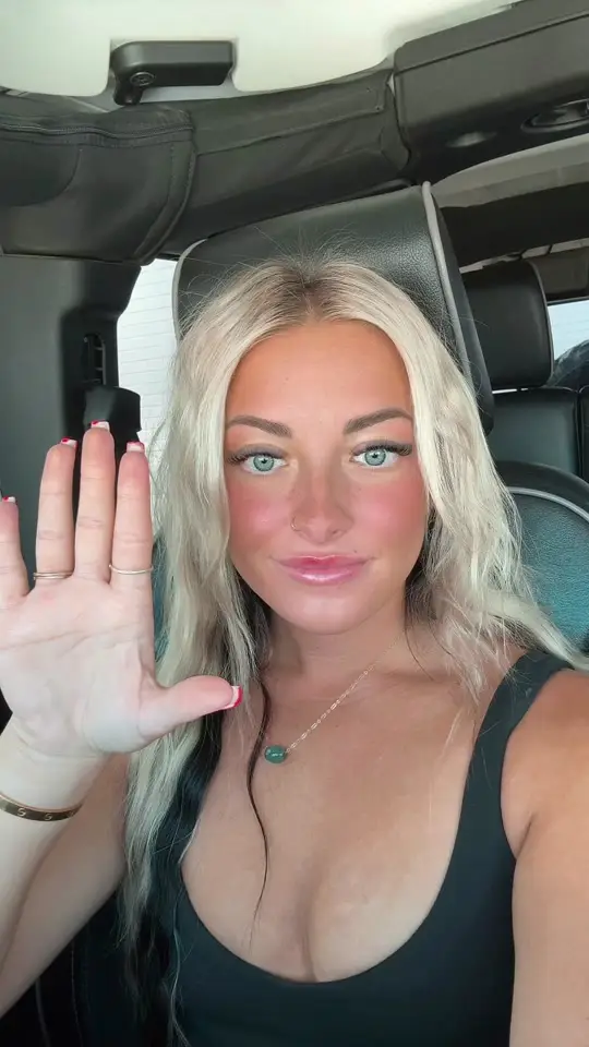 zonamaeee (@zonamaeee) - Urlebird