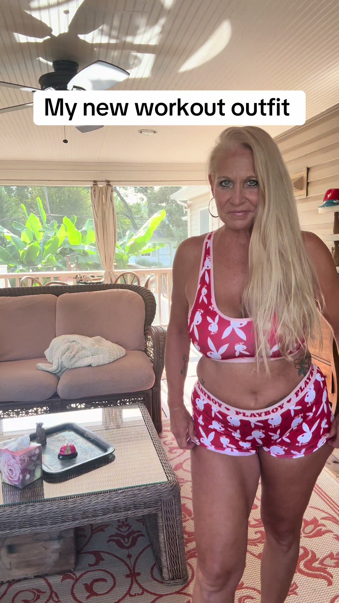 @mrs.s.sylver (@mrs.s.sylver) - Urlebird