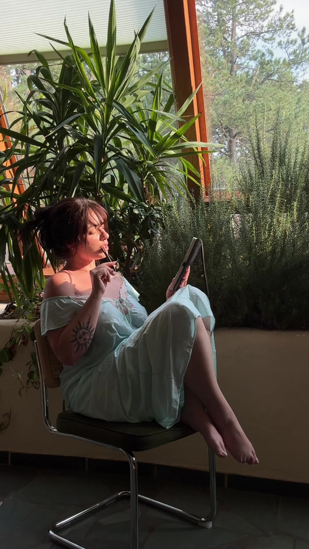 River 🧚 (@itsriverann) - Urlebird