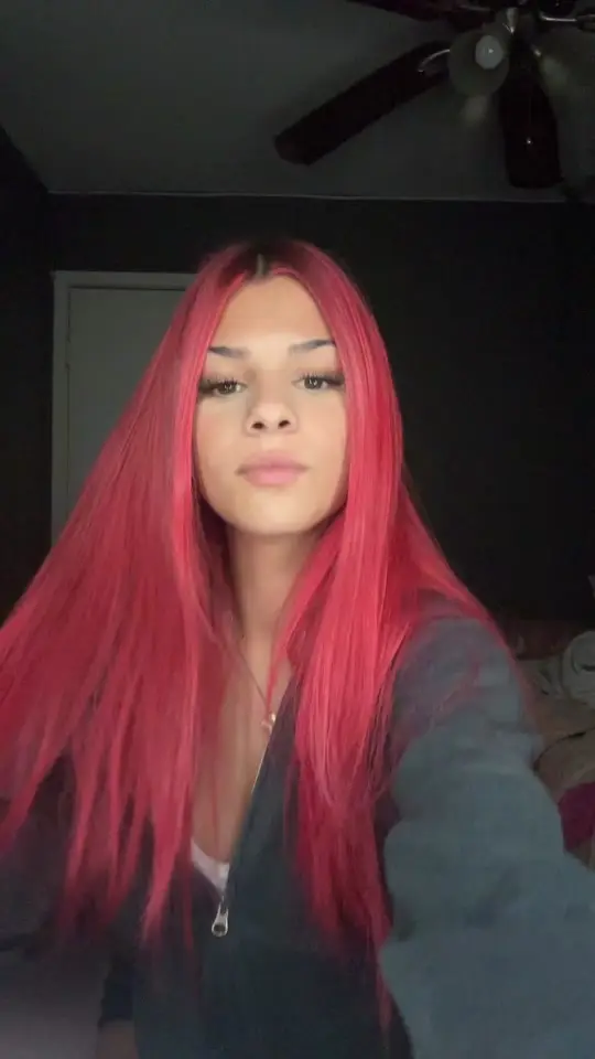 The dolphin took Jessica’s life… now | Jessica Rip (@jessica_rip)