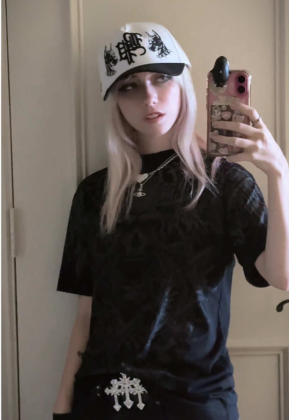 Jade (@iluvmeww) - Urlebird