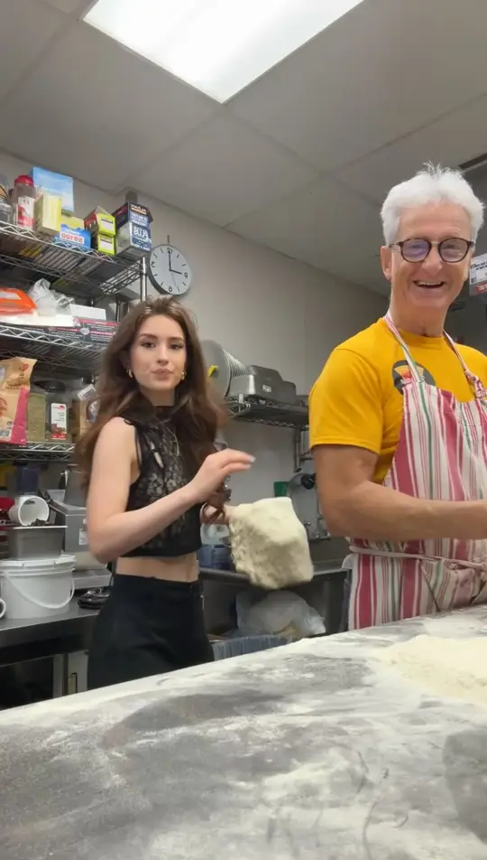 Giulia Bruno (@giuliapizza) - Urlebird