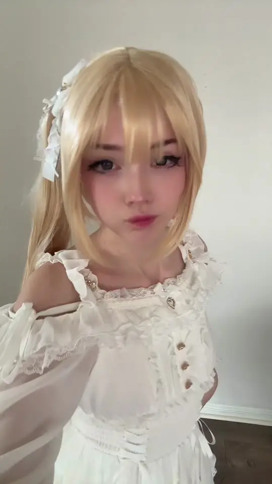 yomie (@lolyomie) - Urlebird