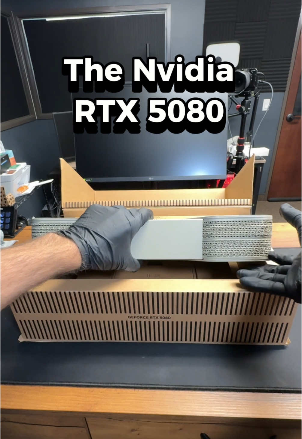 Unboxing the new Nvidia RTX 5080 | Rednek Engineer PCs (@rednekengineer)