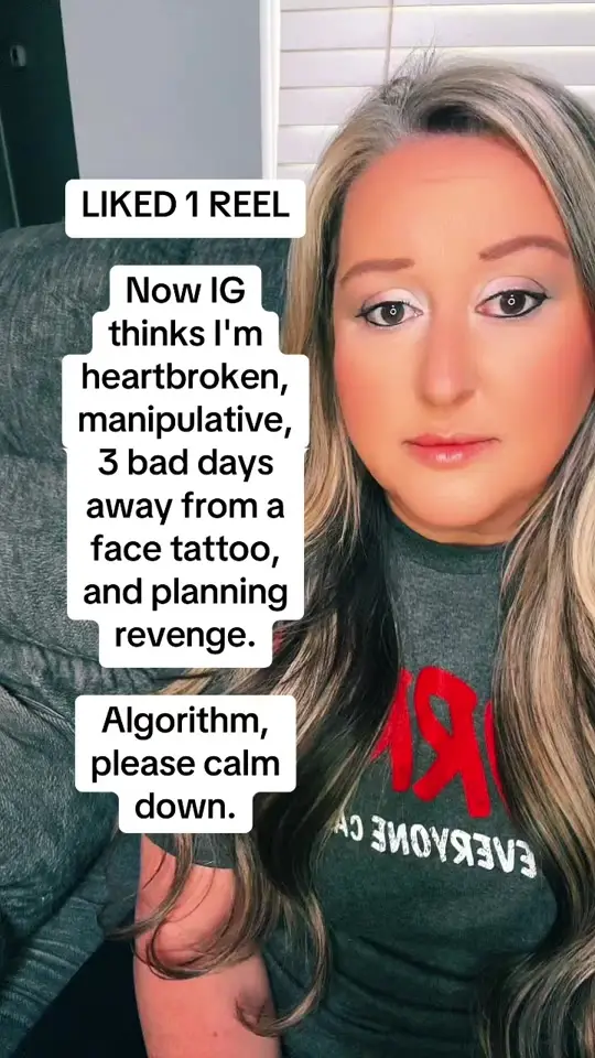 MINDI NICOLE (@mindinicole26) - Urlebird