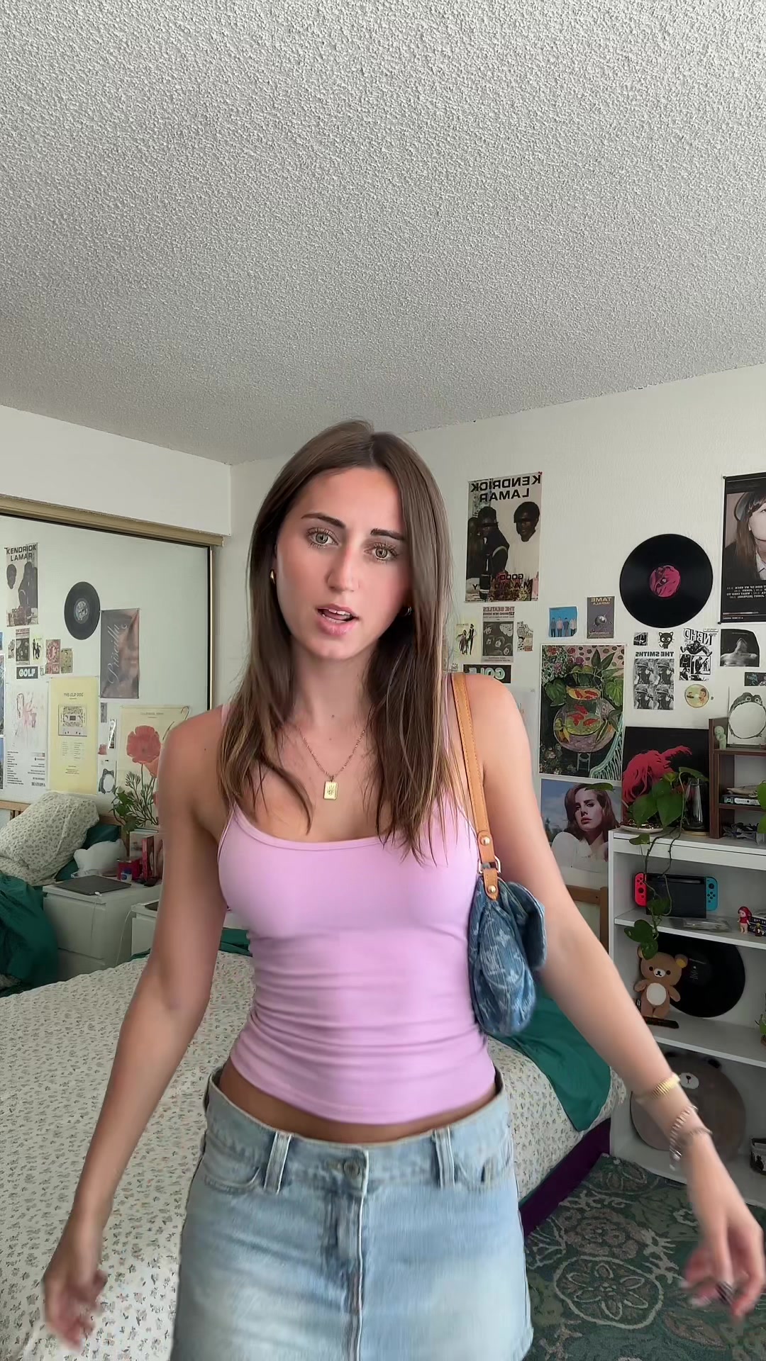 might be going to cabo for spring break | molly 🫧 (@mollyelizaaa)