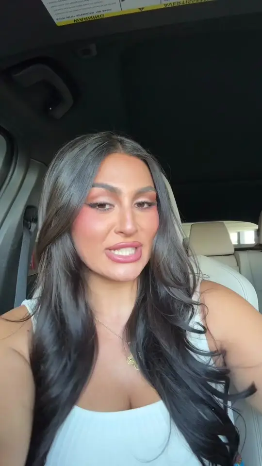 Erifili Sfakianakis (@filisfakia) - Urlebird