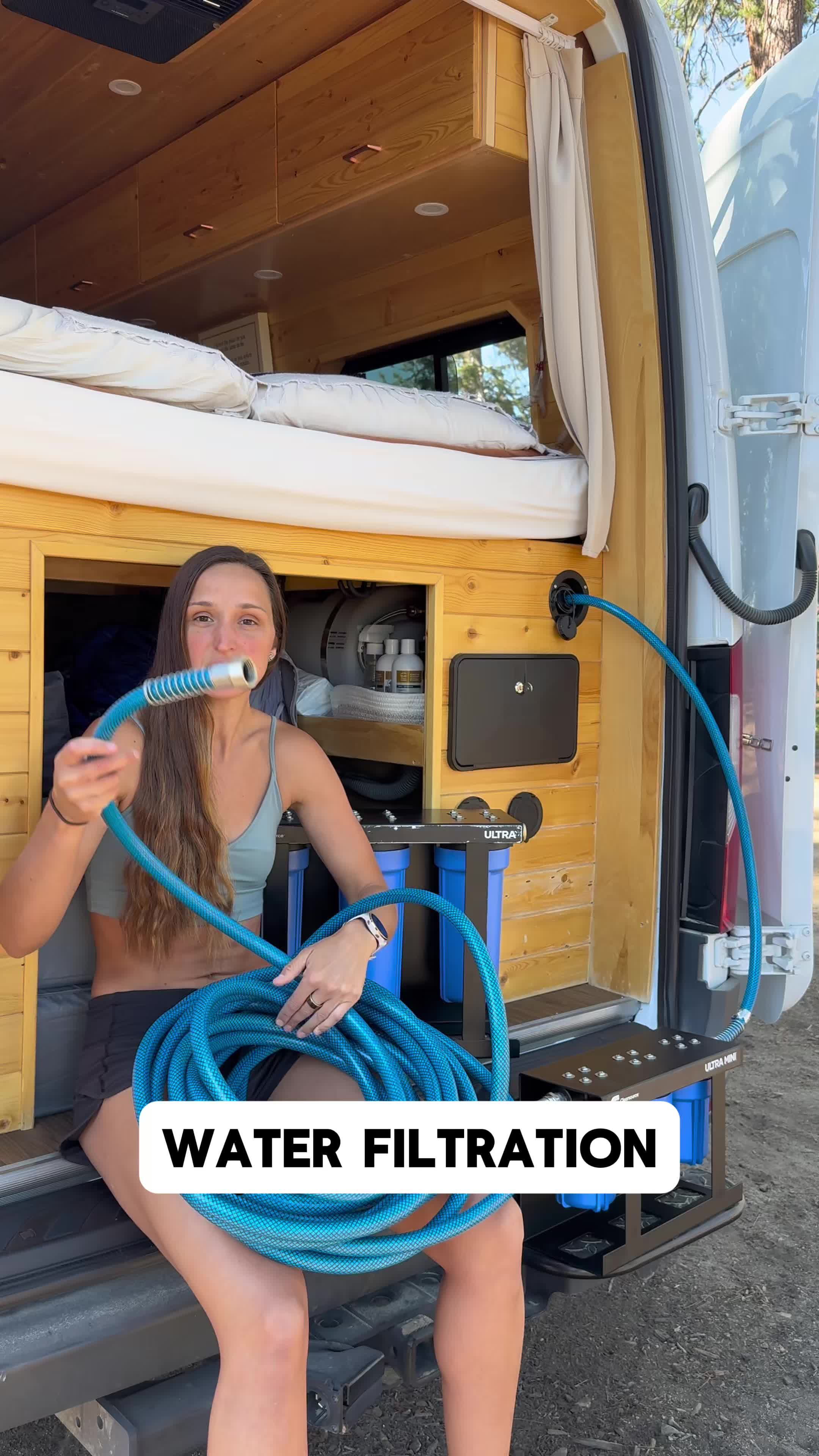 Sarah Foss (@sarahhfoss) - Urlebird