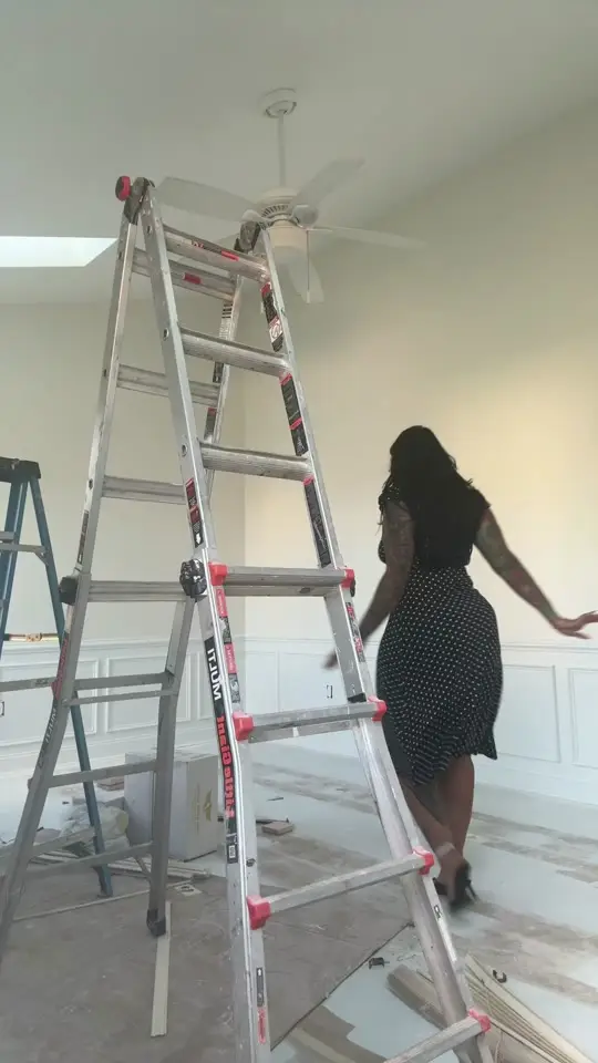 Maryeleeee (@maryelee24) - Urlebird