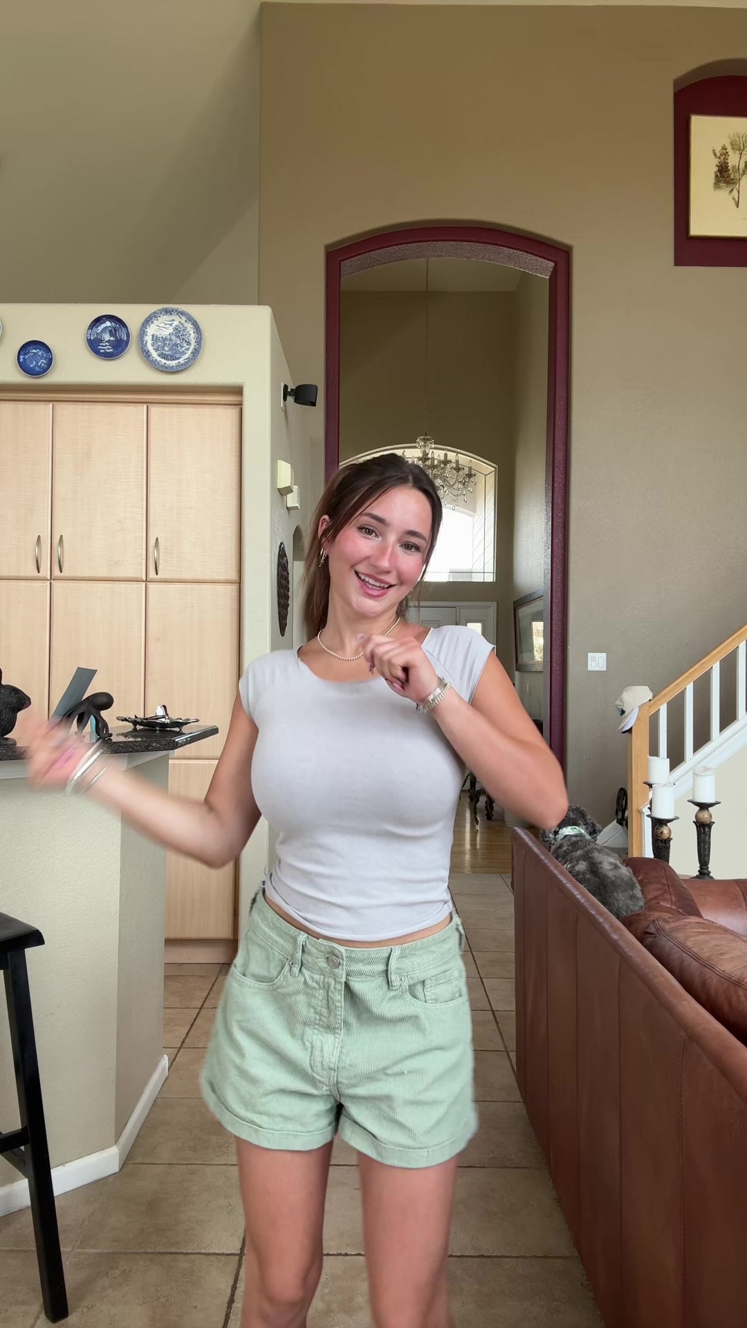 Devon (@devon.shae) - Urlebird