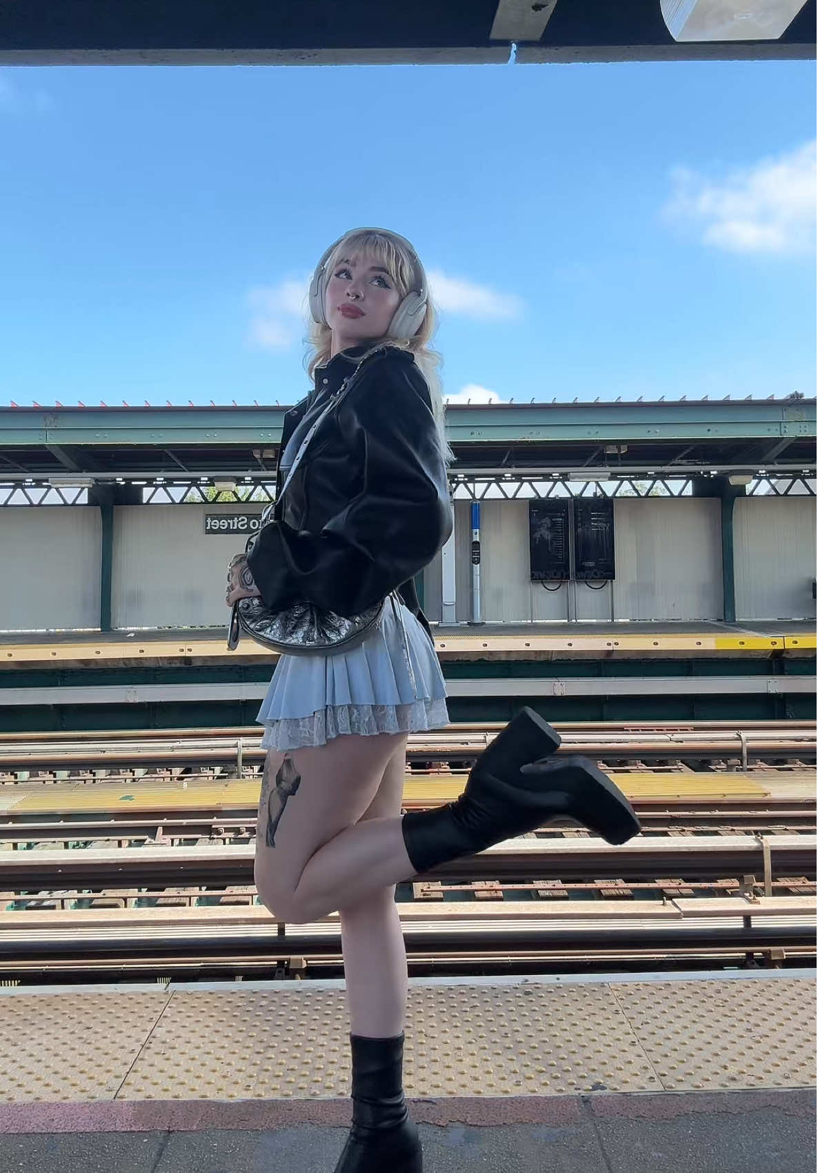 lems🤍 (@7lems7) - Urlebird