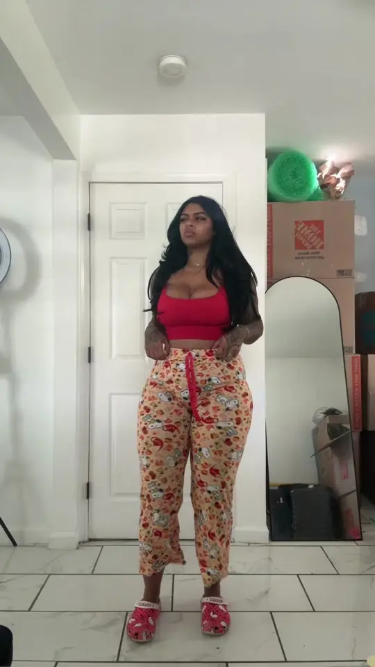 Maryeleeee (@maryelee24) - Urlebird