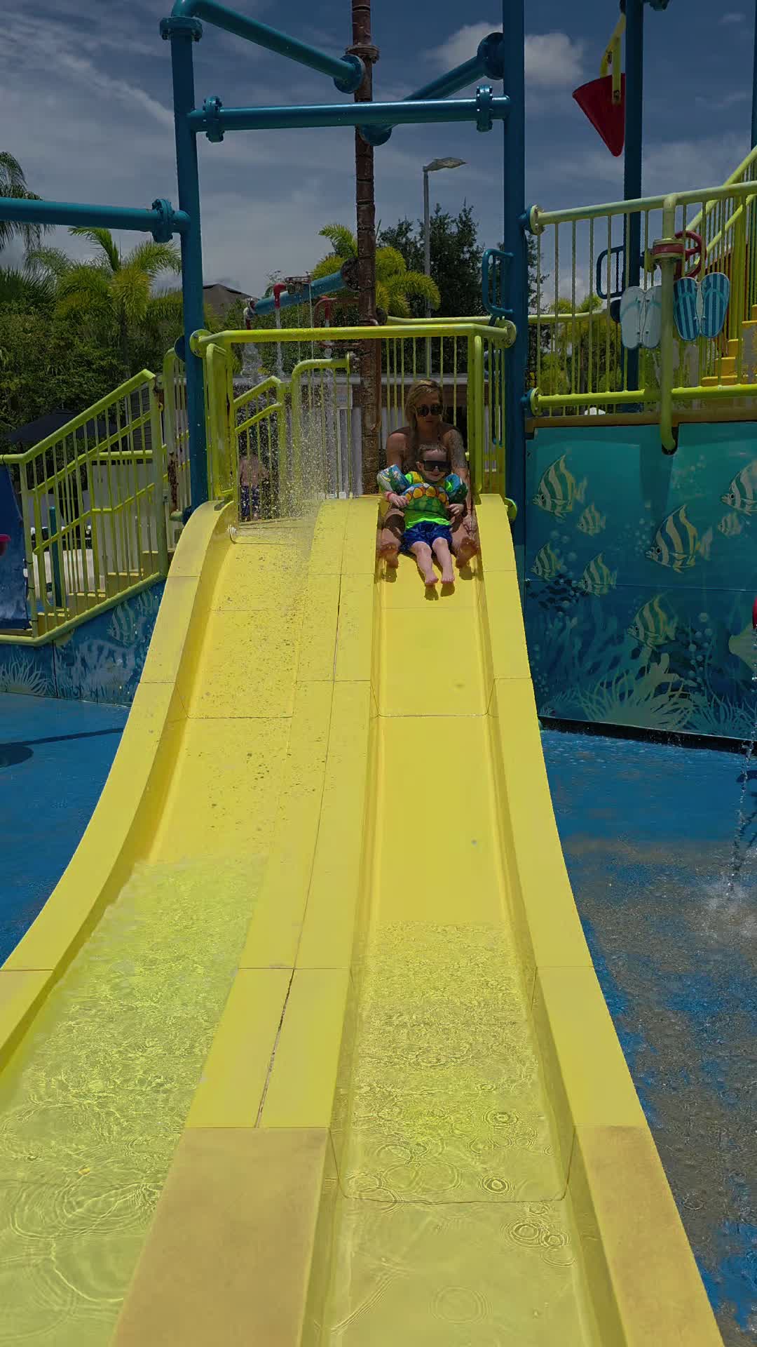 ekhn live a jabo ….srity vlog theke | Sharmin_Srity (@sritykhan3)