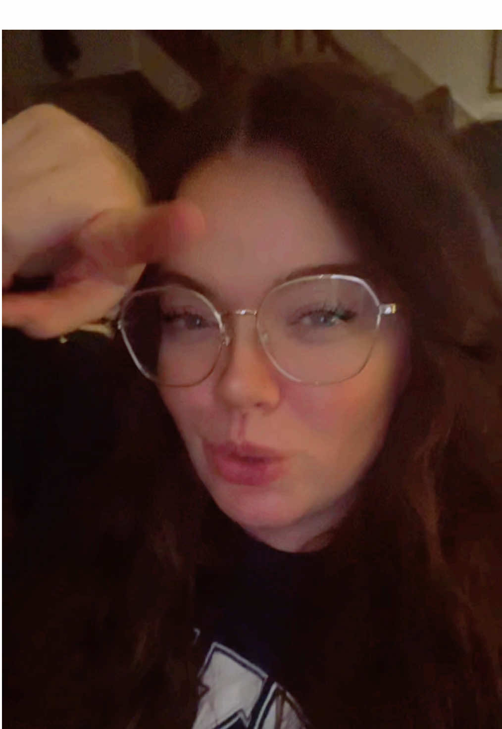 Late saturday night vibes 🥰🫶🏻 | ᴍɪꜱꜱ.ᴇʀɪɴ.ʙ 🌙⭐️ (@miss.erin.b)