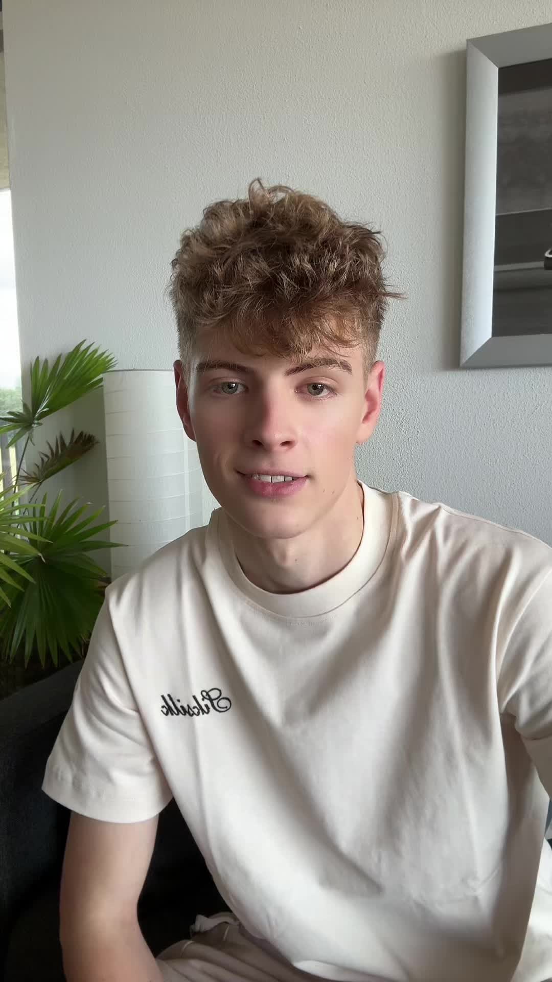 anepicboy (@anepicboy) - Urlebird