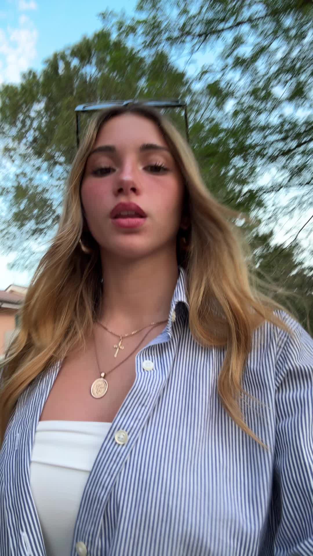 come minimo deve andare virale perche | iris🌺 (@iriss.vallaranii)