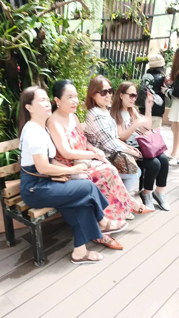 danda danda name...posing sa botanical | richard_valenzuela ...