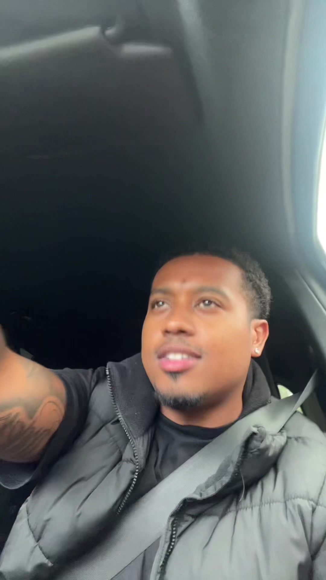 5 ⭐️ Girl, nicknamed her the ritz. Type | Merks (@merksofficial_)