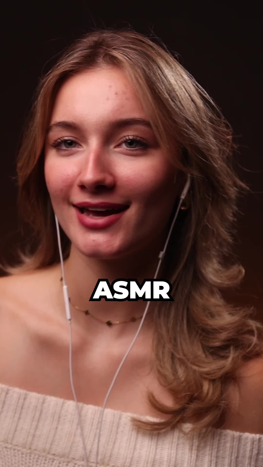 Nanou ASMR (@nanouasmrofficial) - Urlebird