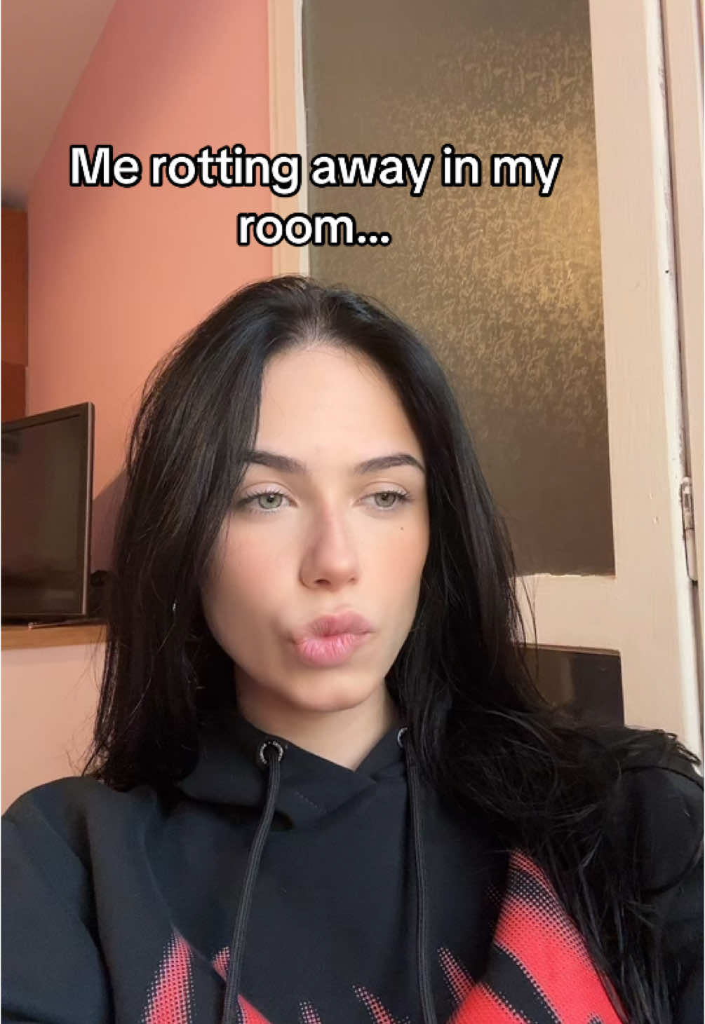 I better see all of you at @EXE CLUB | Victoria (@victoriyaam)