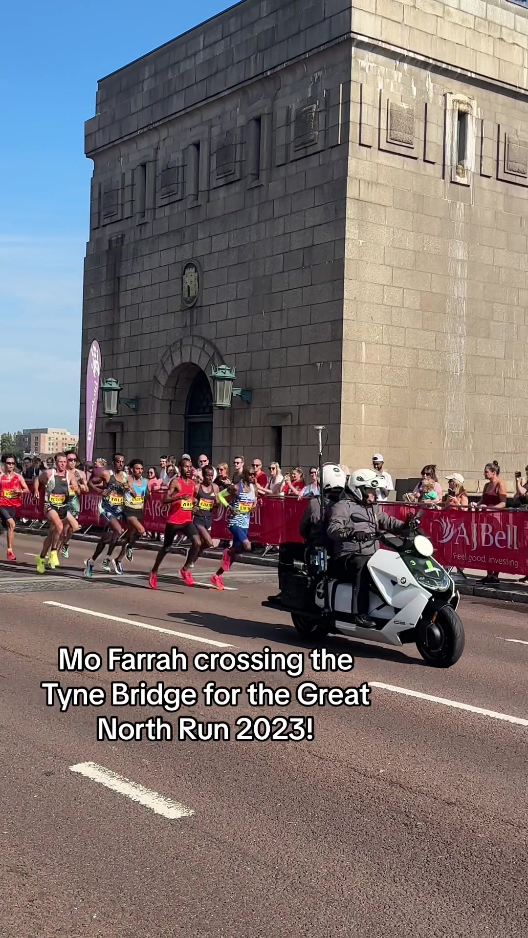 Mo Farrah crossing the Tyne Bridge for | Rebecca - Newcastle lass ...