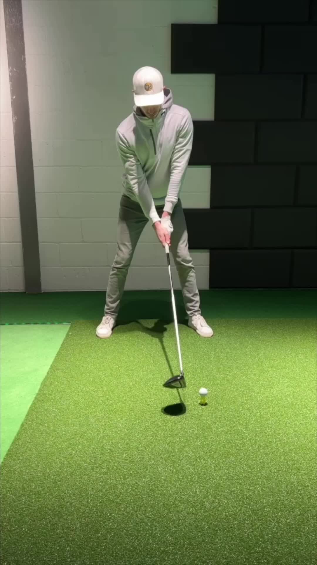 Don’t Turn Your Hips Like This… Stop | Harry Shaw Golf (@harryshawgolf)
