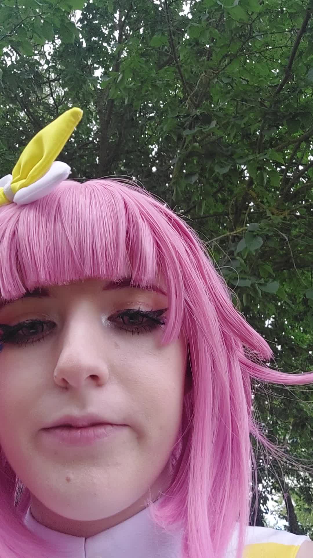 Miss_click (@miss_click_cos) - Urlebird