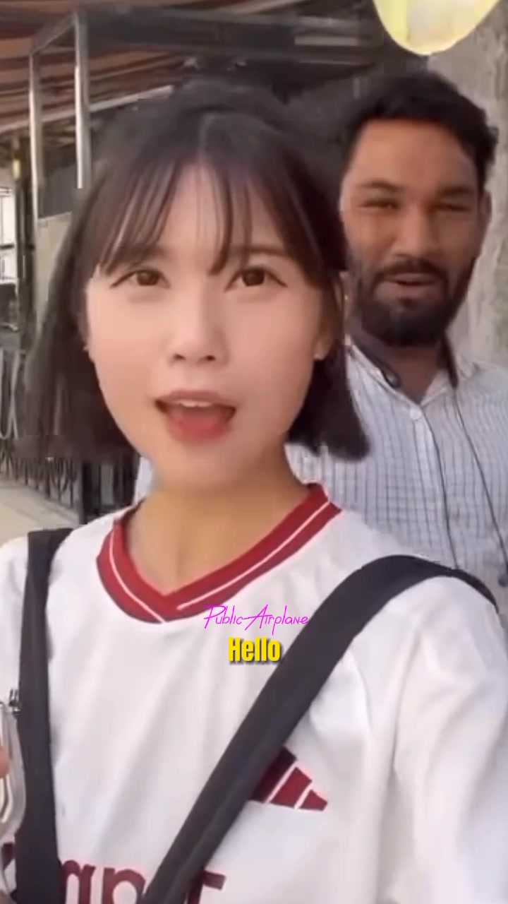 Very Extrovert Korean Girl getting a | OUTSideW3 (@publicairplane)