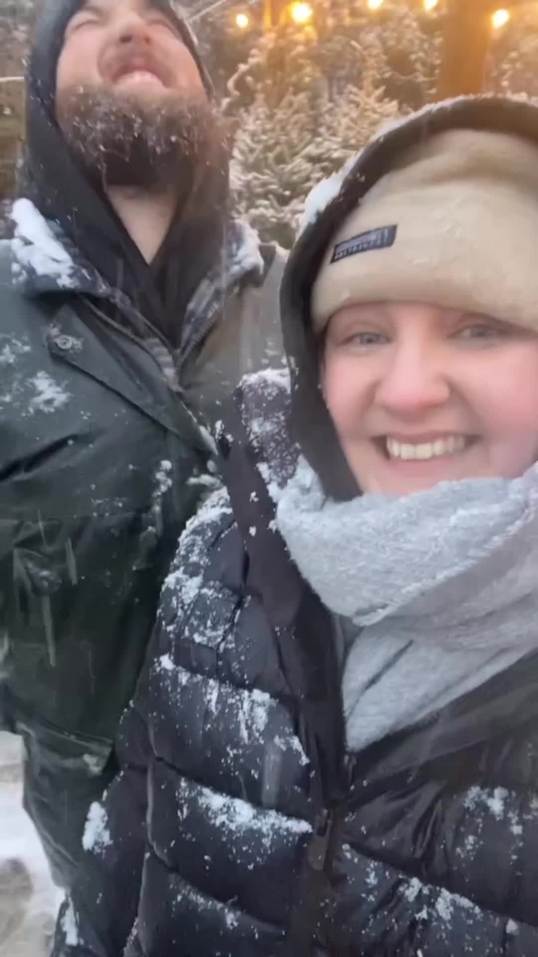 Emma Clarke (@emma_clarkeyy) - Urlebird