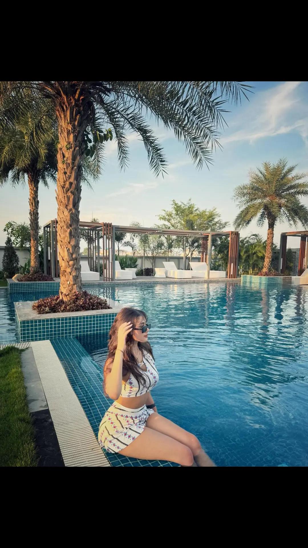 hami pani purveli khandani ho re ma | Ritika kharel (@ritika.kharel94)