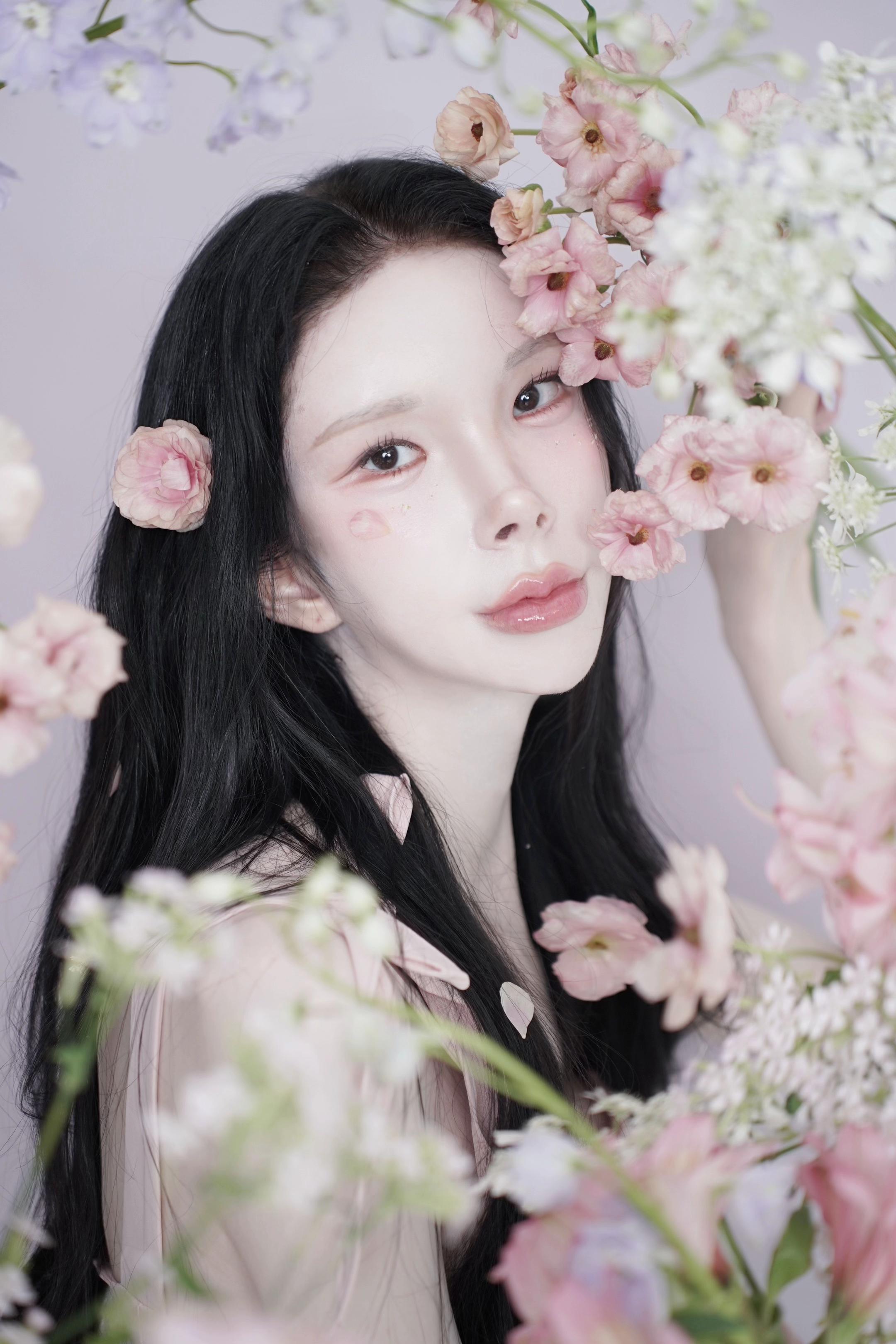 Lisa Yo (@its_lisayo) - Urlebird