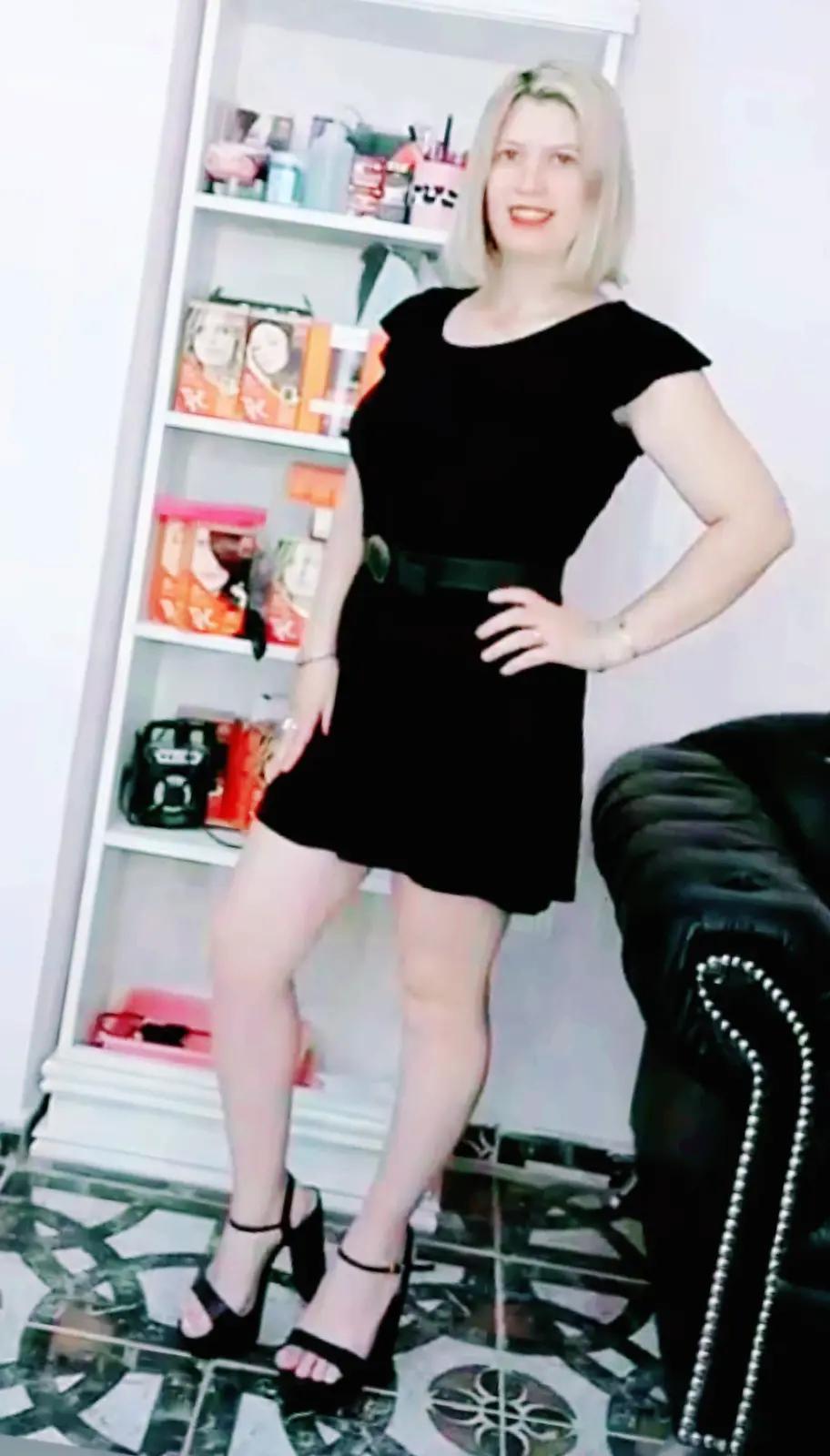 56 hearts, 0 shares, 1 | Bella González (@deliagonzales665)